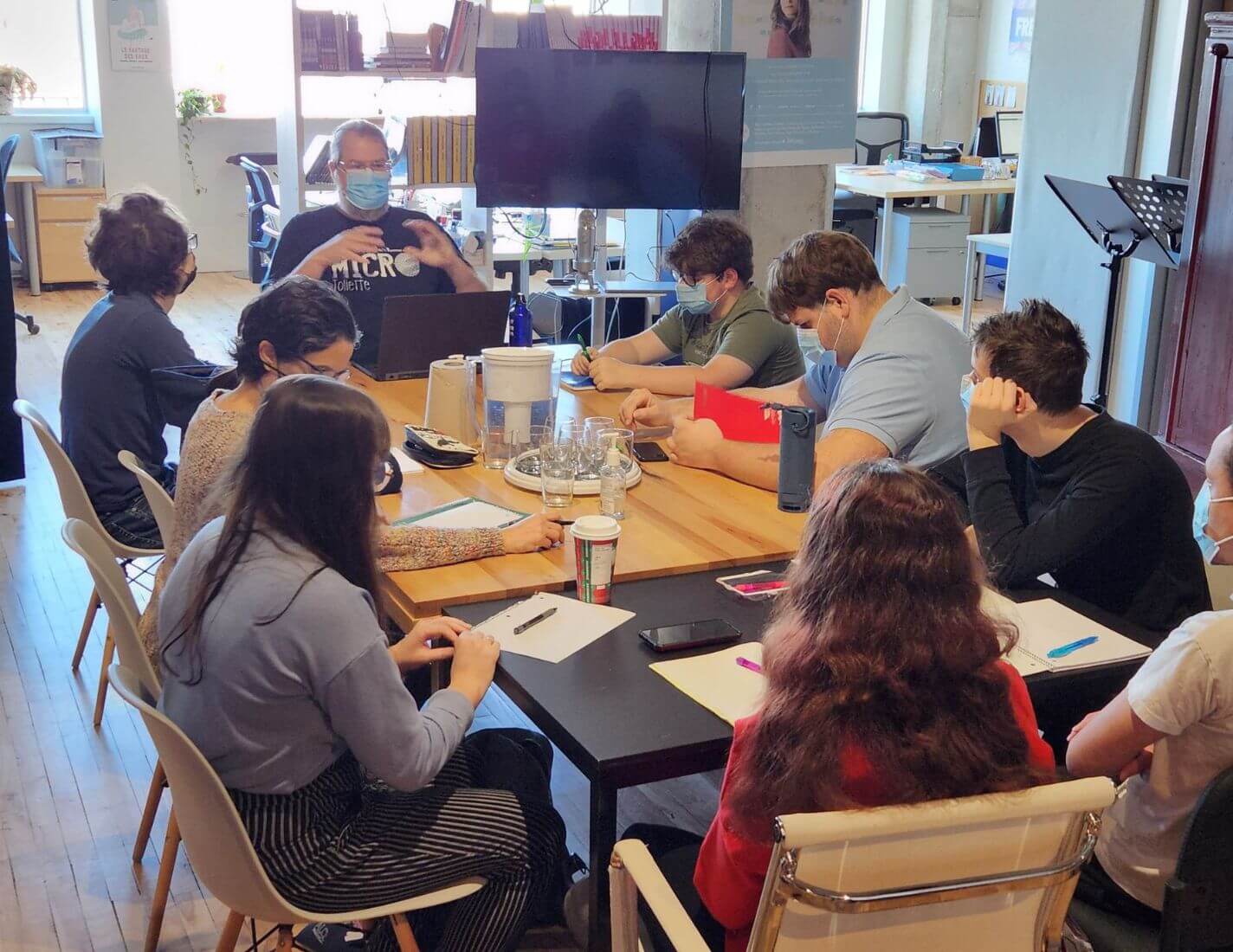 Rendre la poésie accessible aux jeunes autistes - Autisme sans limites